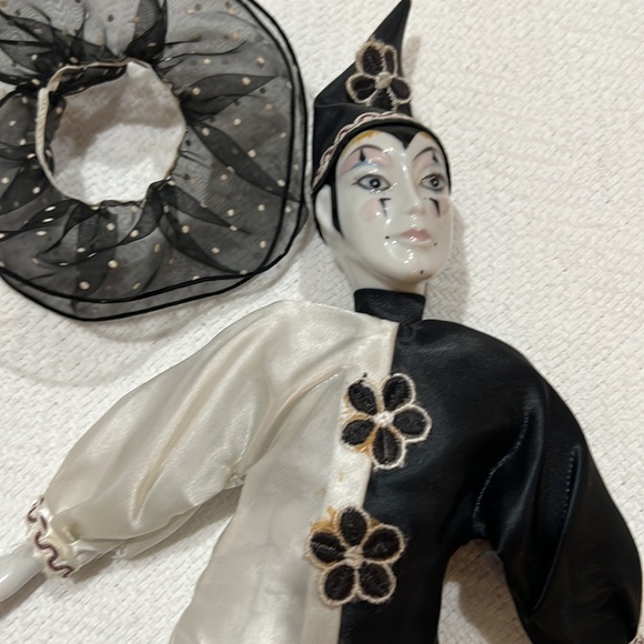 Art | Vintage Porcelain Harlequin Jester Clown Doll | Poshmark